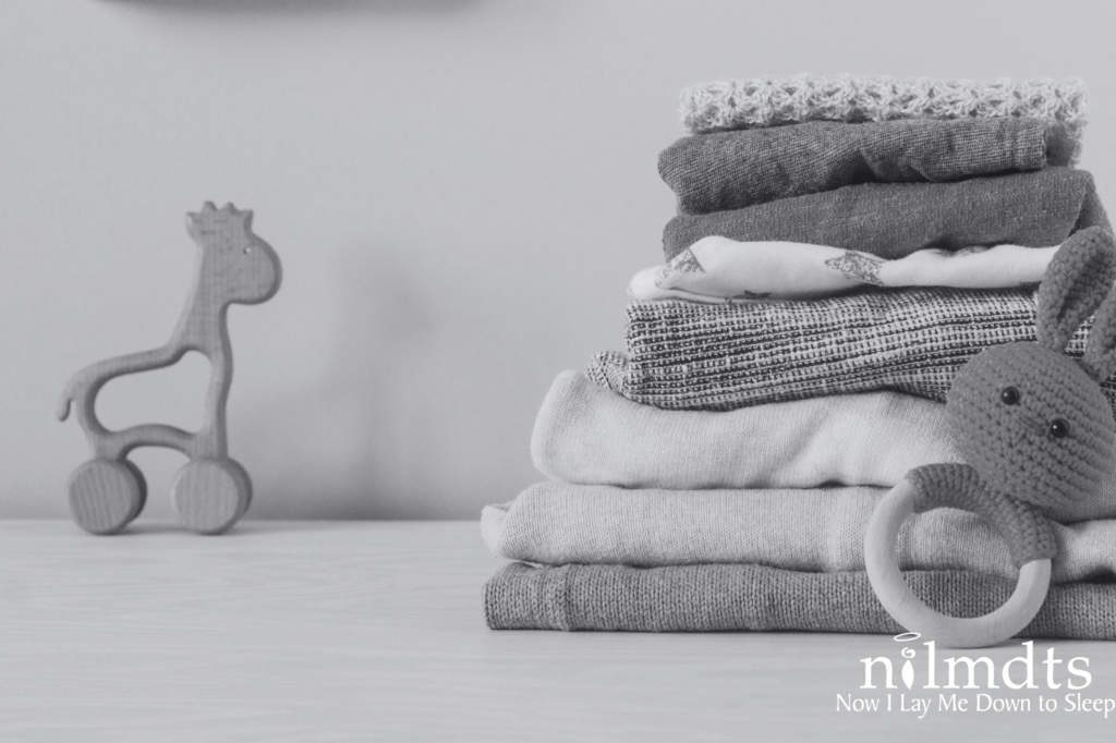 I Have 2 Kids | Now I Lay Me Down to Sleep