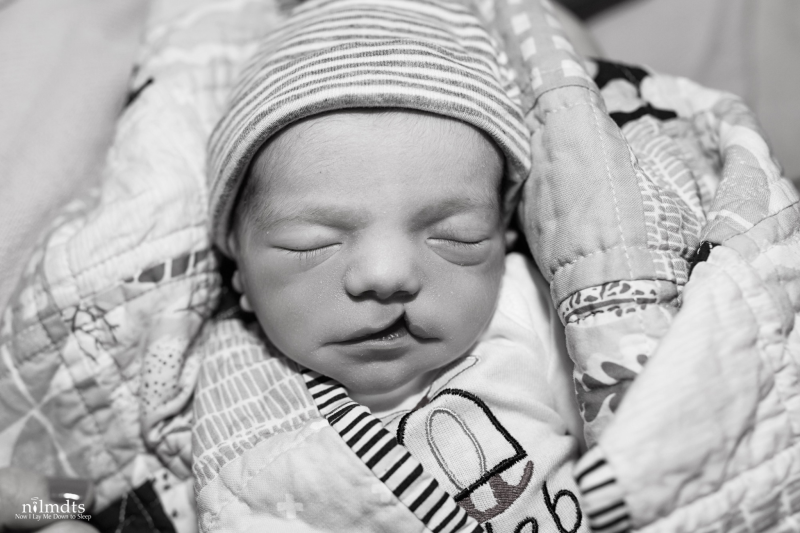 Baby Caleb Akin – Now I Lay Me Down to Sleep